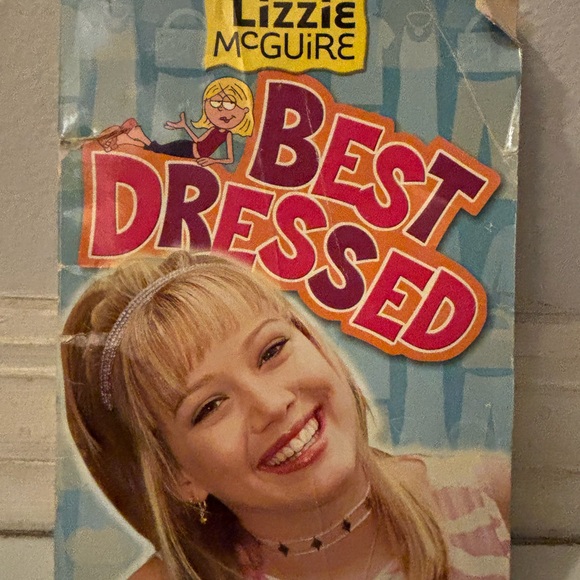 Disney | Other | Lizzie Mcguire Best Dressed Book | Poshmark